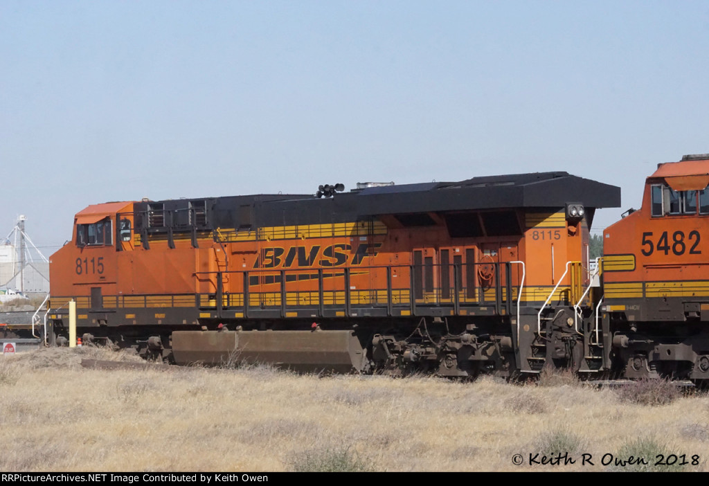 BNSF 8115